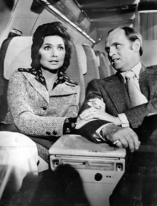 Actress famed as Newhart's TV wife