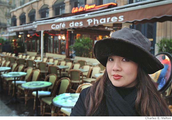 Sunée leaves a 'Trail of Crumbs' in her search for herself