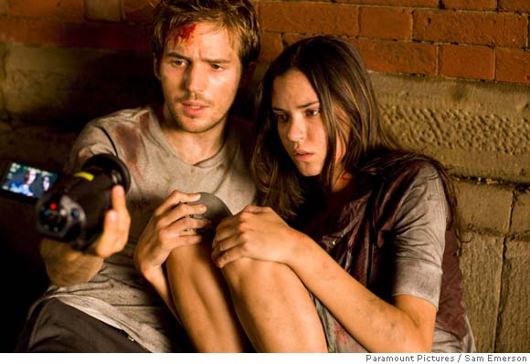 Review: 'Cloverfield' a shaky look at monster attacking New York