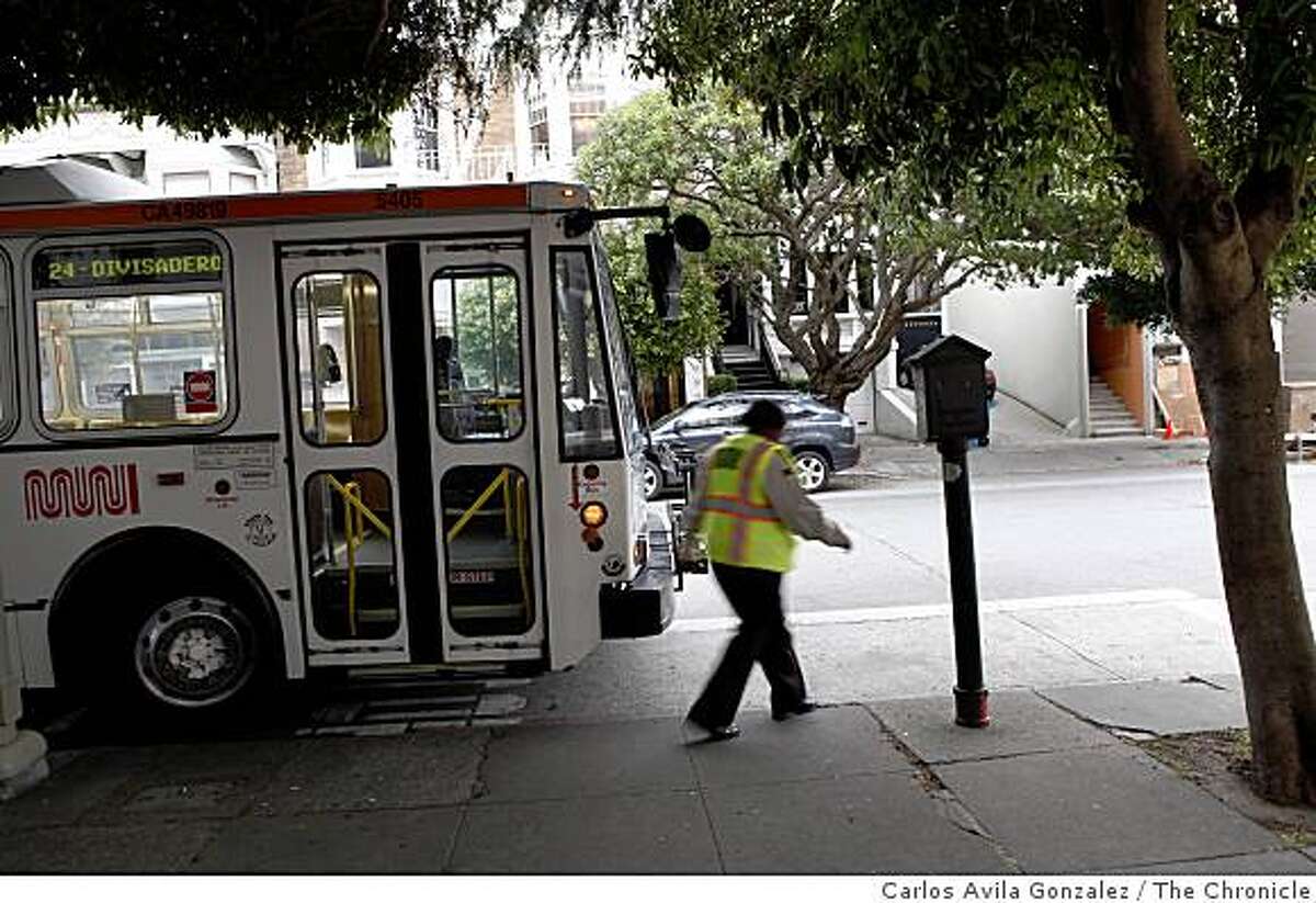 24-Divisadero bus showcases S.F. diversity