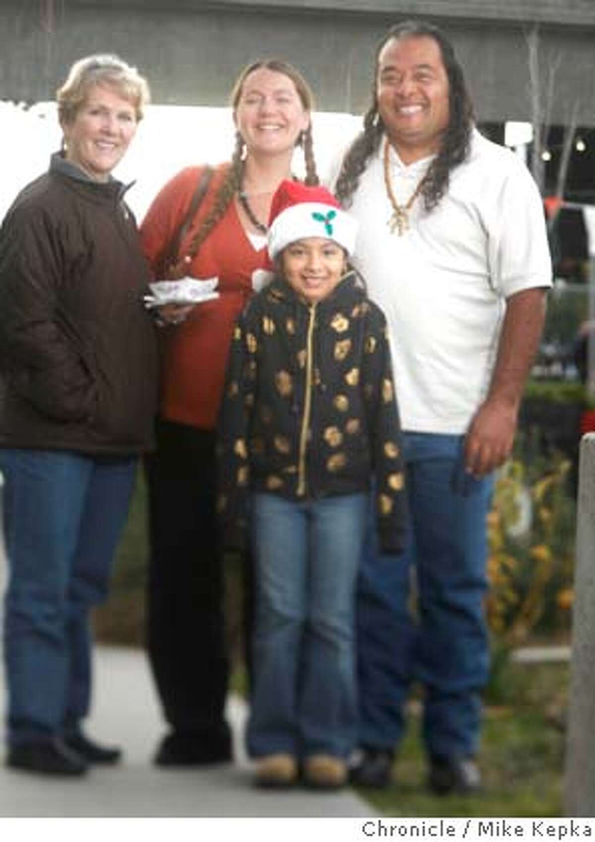 FAMILIES MAKE THE HOLIDAYS SPARKLE