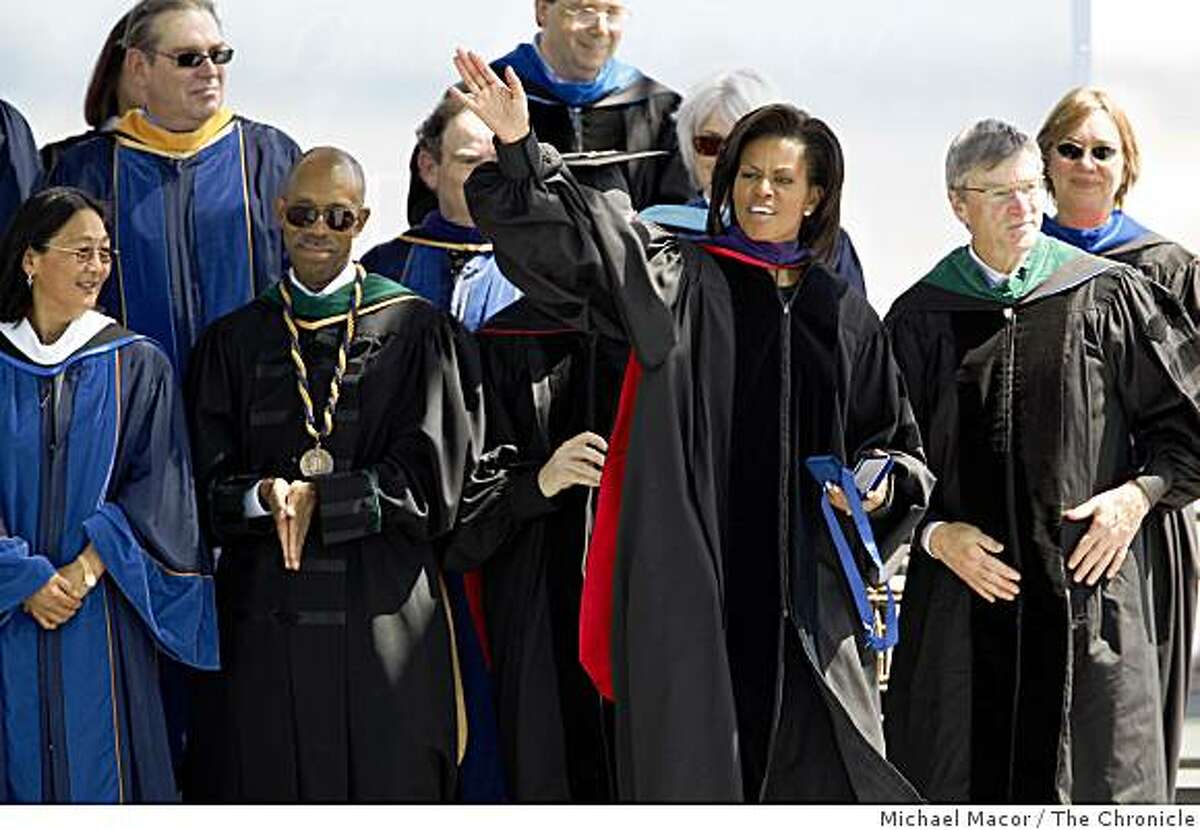 Michelle Obama inspires UC Merced graduates