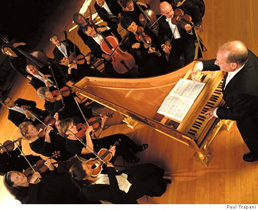 Philharmonia struggles to stirring finale