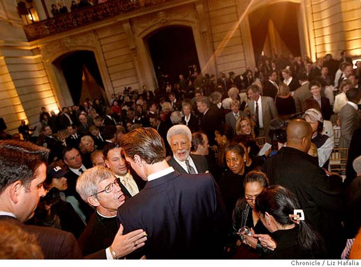Newsom takes oath - promises homeless shelter reform, help for parents ...