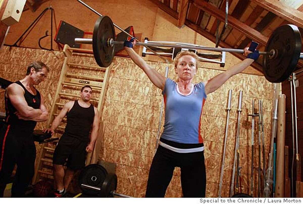 Weightlifters pumping up the Peninsula