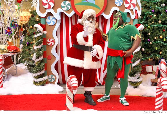 Review: 'The Perfect Holiday' for a single Santa and mom