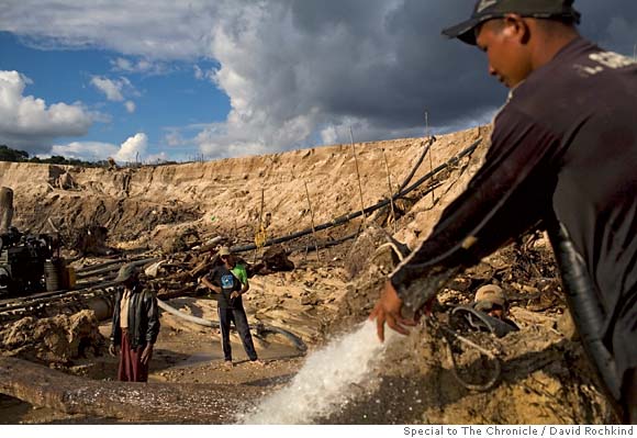 Unregulated diamond mining wreaks environmental havoc in Venezuela