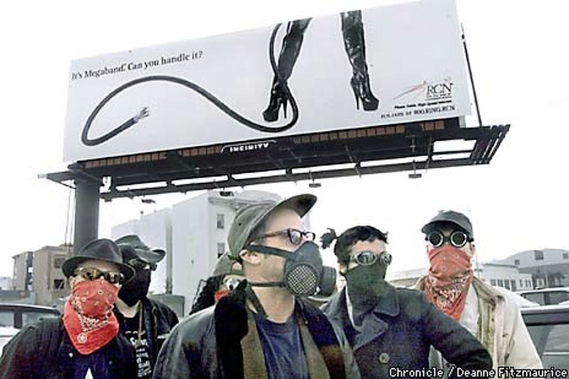 HIGHWAY HIGH JINKS / Billboard Liberation Front attacks dot-com signs ...