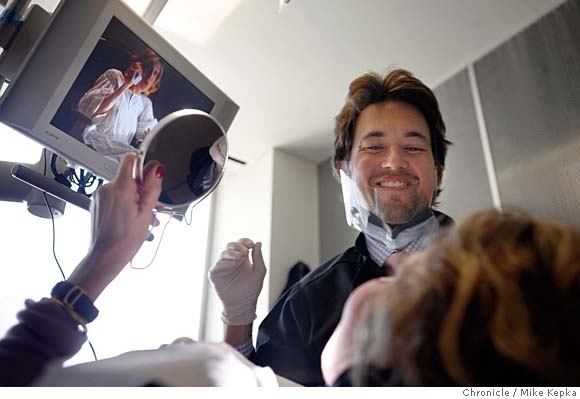 The City Exposed/Mike Kepka