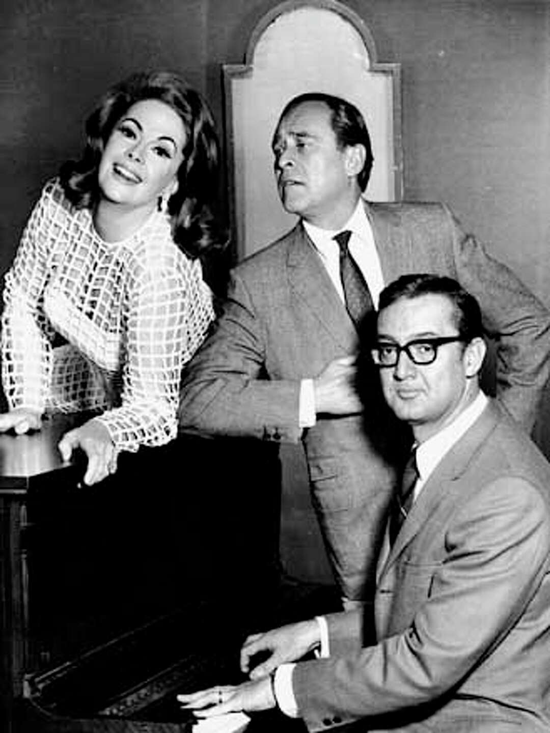 STEVE ALLEN 1921-2000 / Late-Night TV Pioneer Dies in Sleep