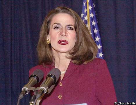 Florida Deadline Dispute / Bush leads by 300 votes in recount, but ...