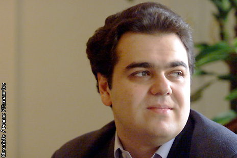 Volodos Knows Keys to Success / Pianist to perform Sunday at Davies