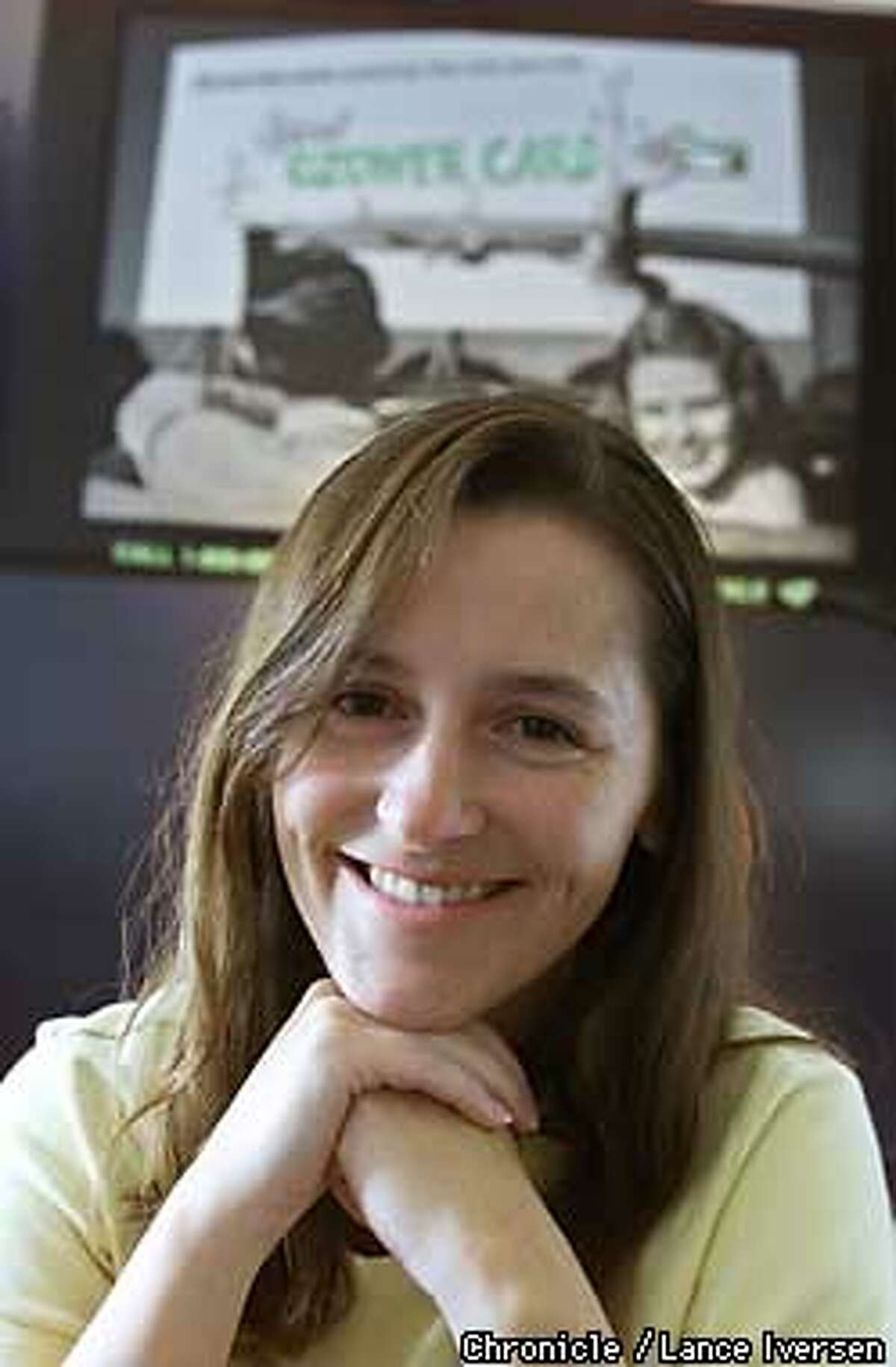 A Passion for `Passion Pits' / Brisbane woman fights to save the drive-in