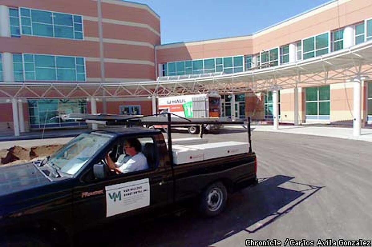 San Mateo County Gets `New' Hospital / Grand opening today for rebuilt ...
