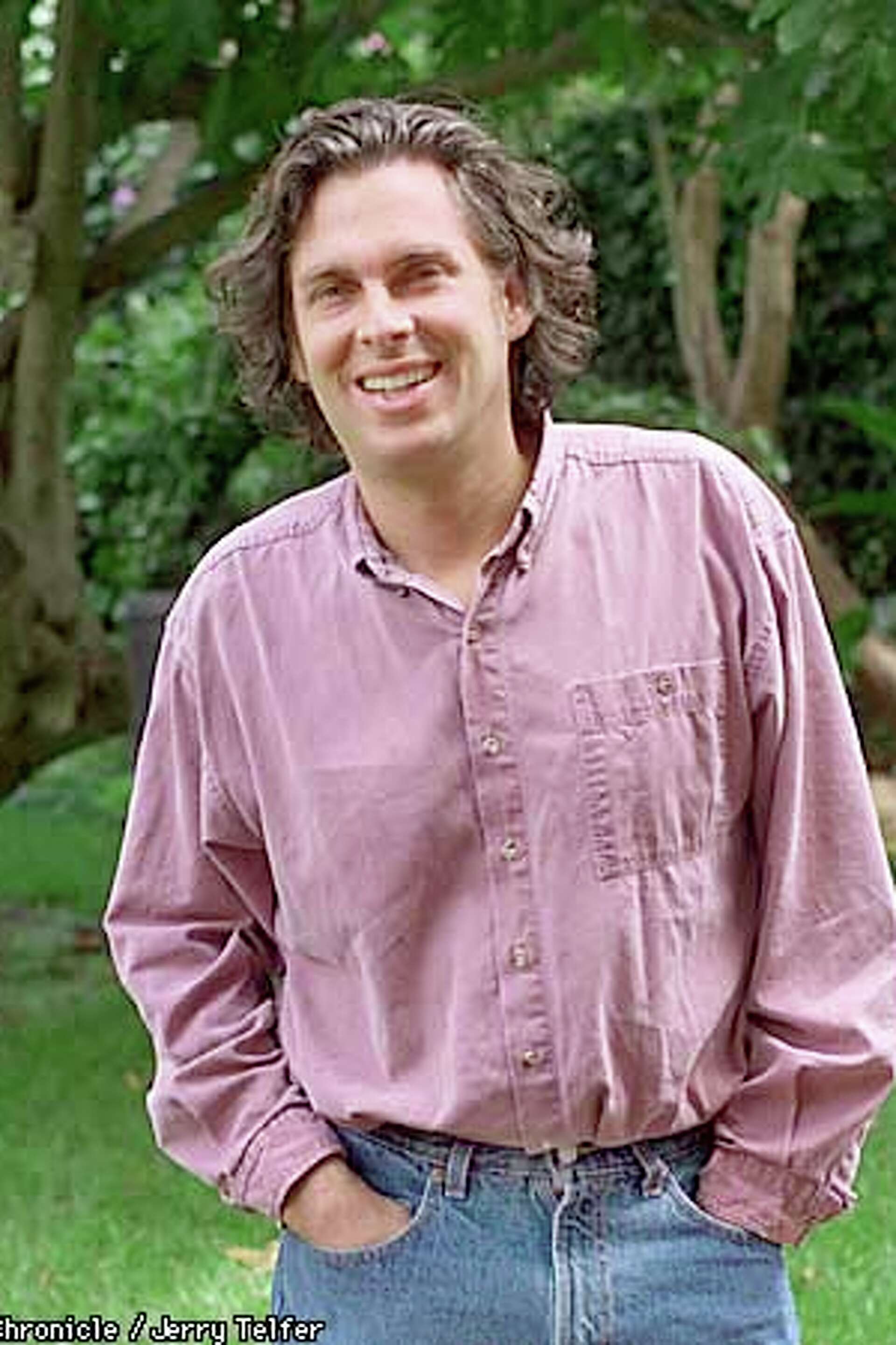 Chabon Tests His Superpowers / Tale of comic hero winning raves