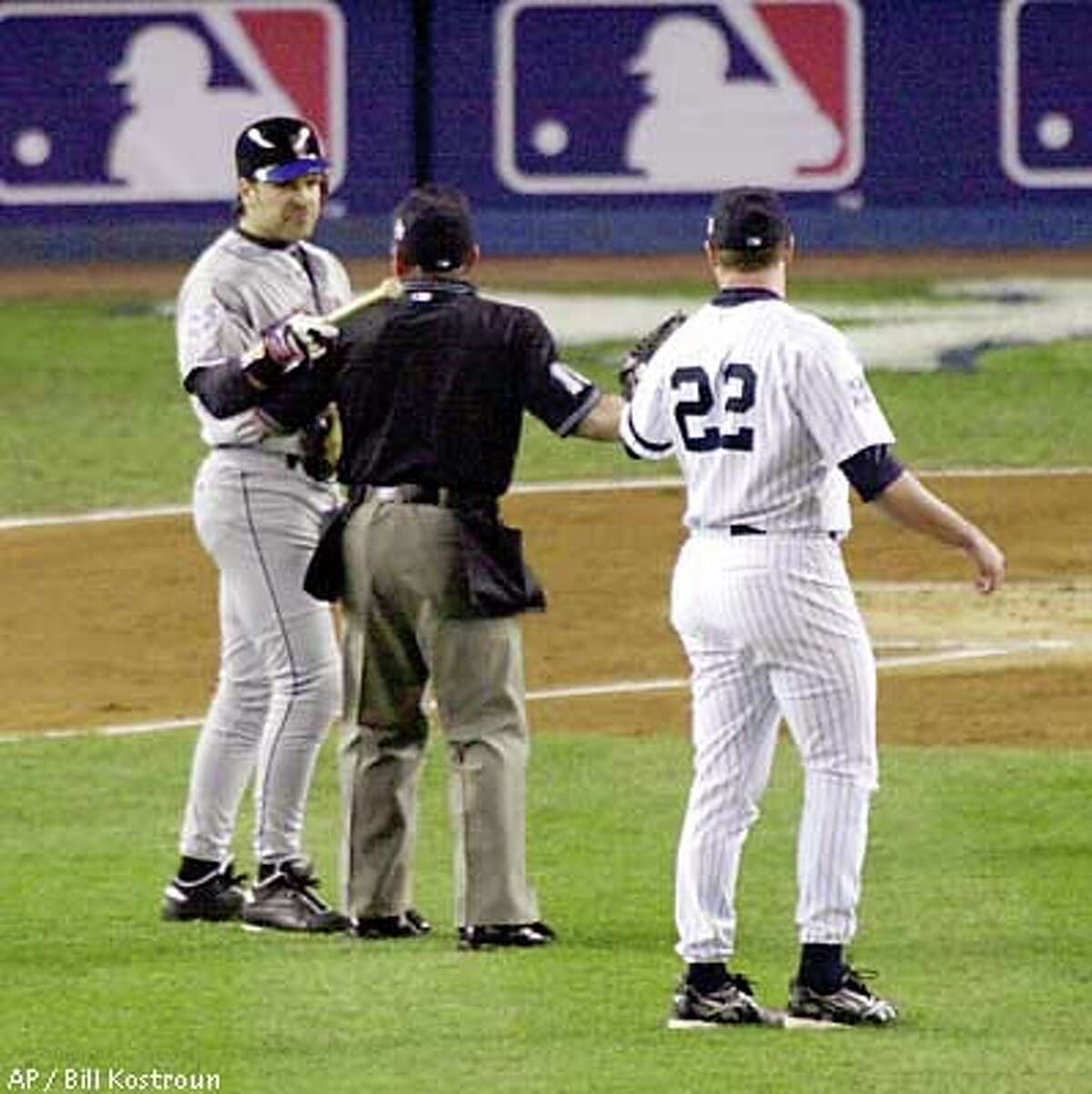 Yankees Rocket to 2-0 Advantage / Clemens, Piazza have another ...