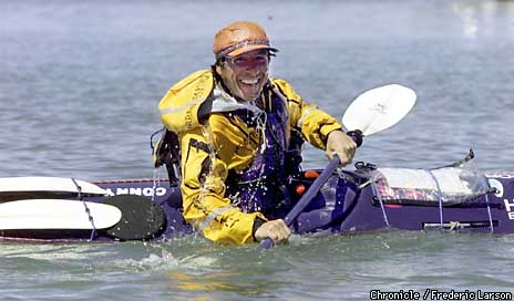 Kayaker Reaches Bay on Way Around States