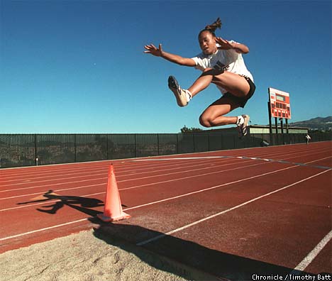Teen Track Star Prepares to Soar In Sydney Contest