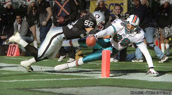 Chronicle Photo Editors' Choice / December 8, 1998