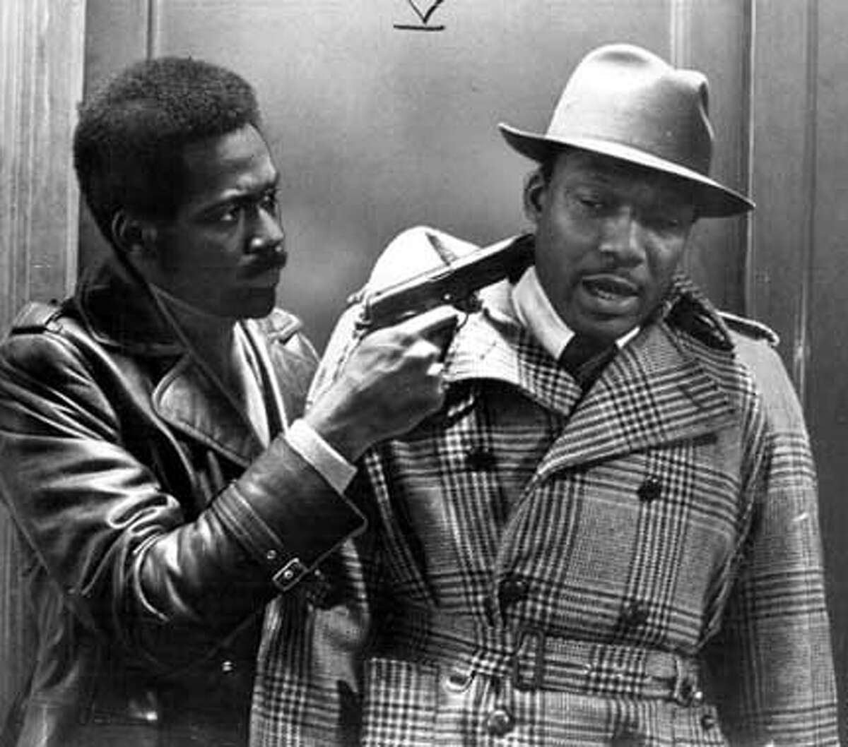 UPDATED COOL / New `Shaft' reworks leather, turtleneck styles from '71 film