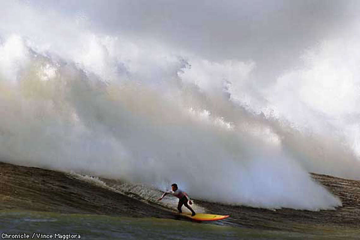 `Flea' Survives Big Surf Again / Virostko captures Maverick's event for ...