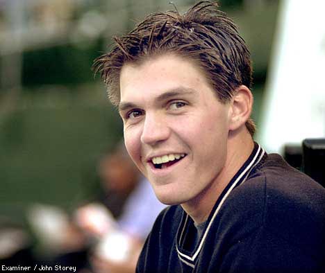 Zito gets straight-A's from Oakland