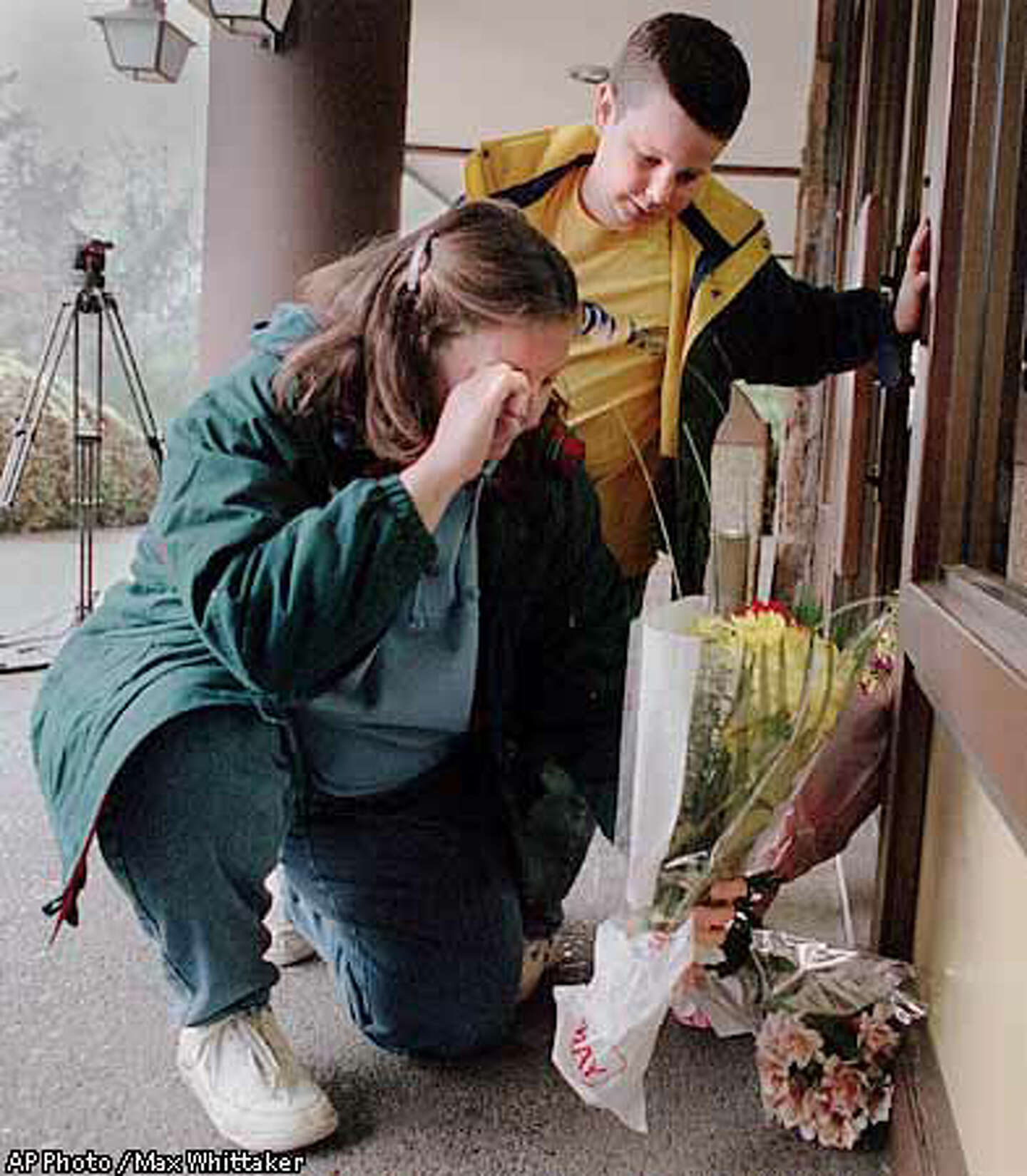 Farewell to Schulz, Peanuts / As comic strip ends, fans mourn its creator