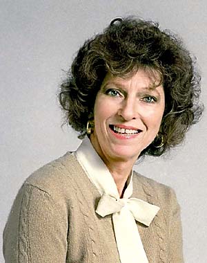 Pioneer Bay journalist Caroline Drewes dies