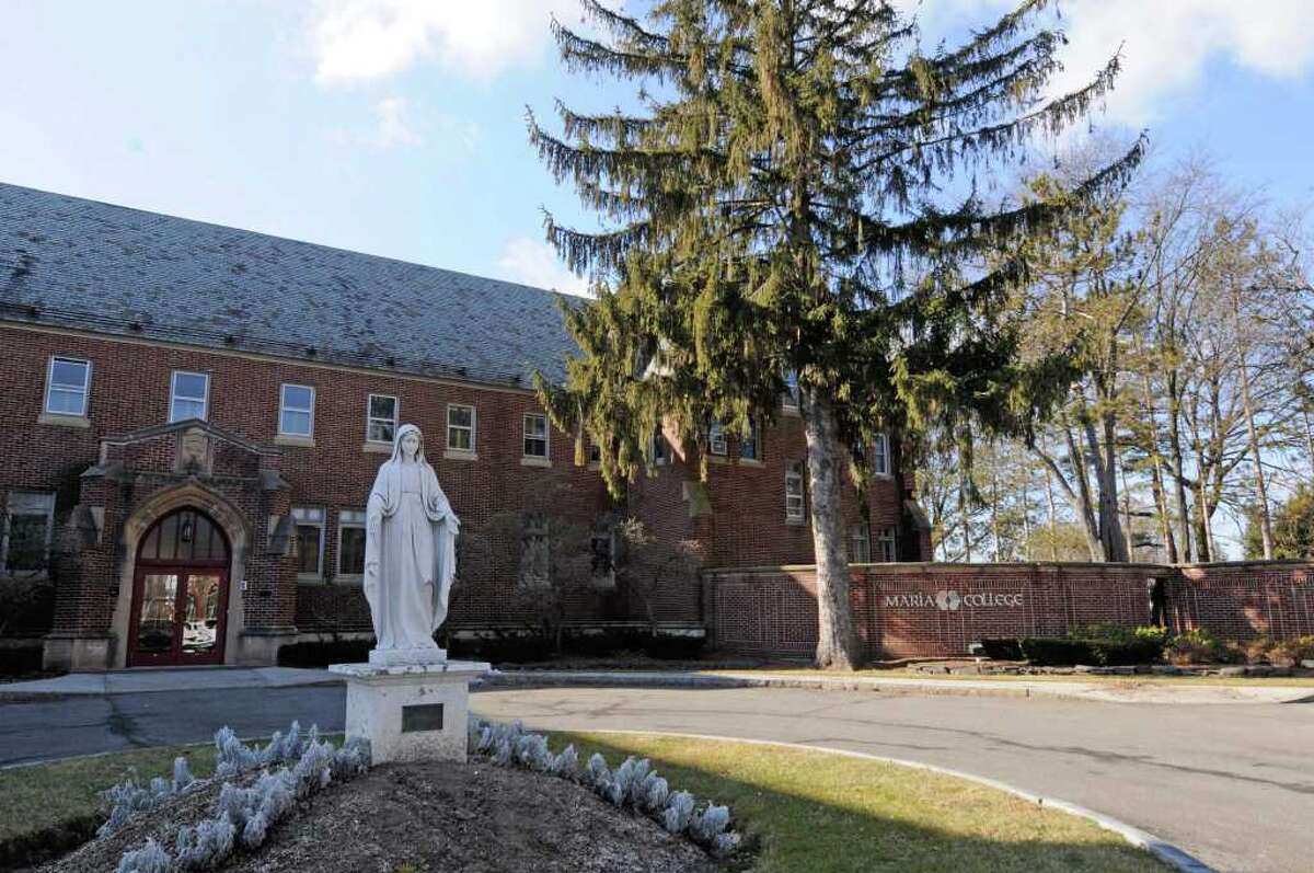 Maria College president to step down