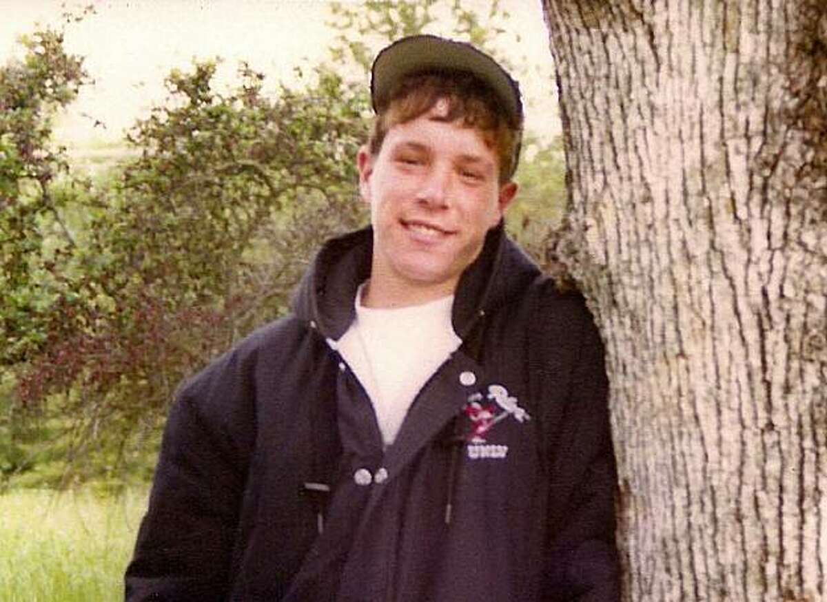 Dead child's parents solicit snowboard solution