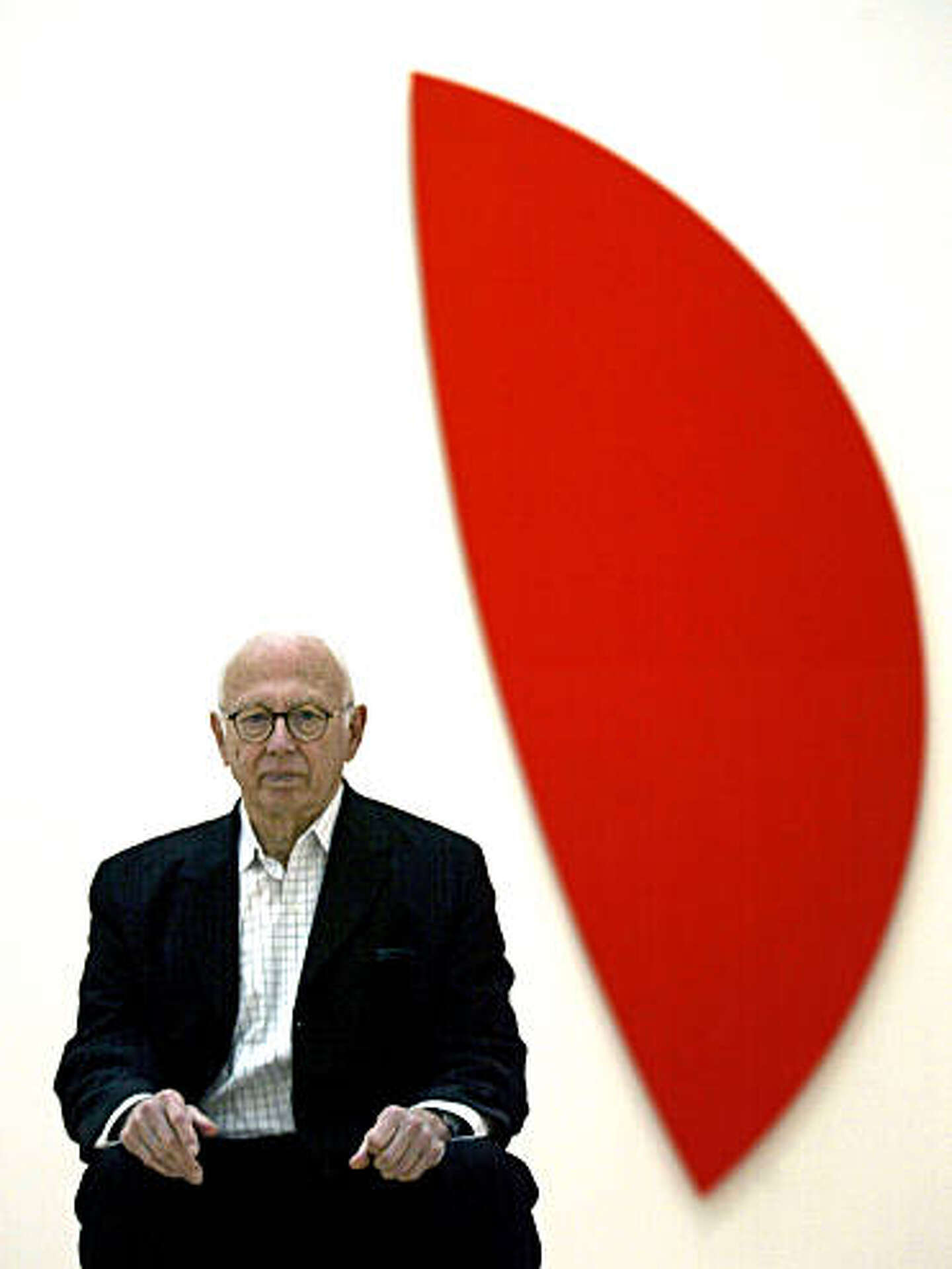 Ellsworth Kelly creates from all angles