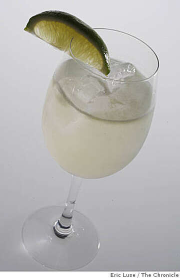 10 essential cocktails you can make at home