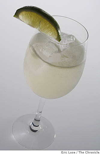 10 essential cocktails you can make at home