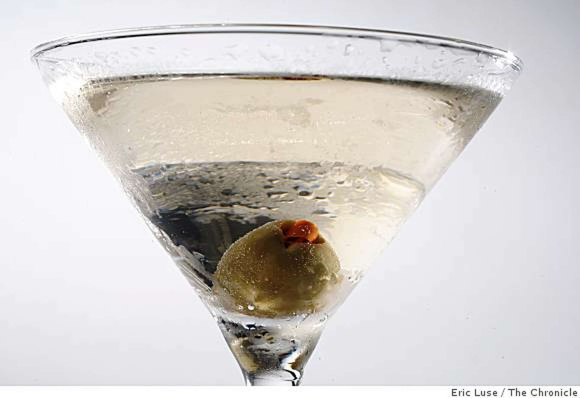 10 essential cocktails you can make at home