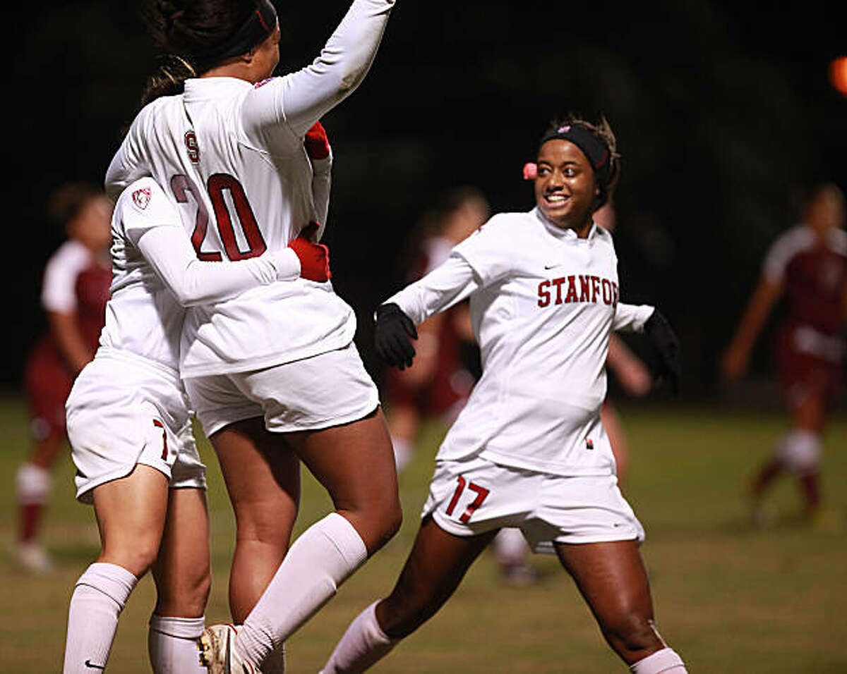 Cardinal play like champs