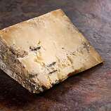 Dunbarton Blue, a blue-veined cheddar, takes off - SFGate