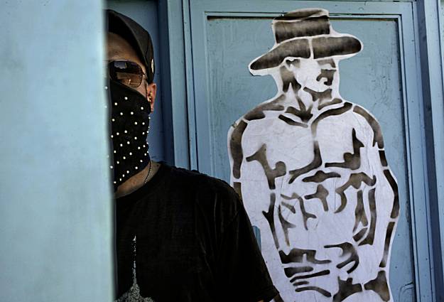 S.F. artist Jeremy Novy thrives in outdoor gallery