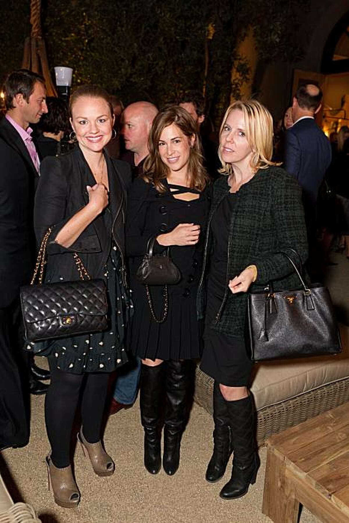 Restoration Hardware opens new door in S.F.