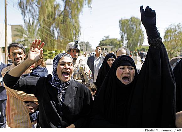 Bush shoe-thrower sentenced to 3 years in jail