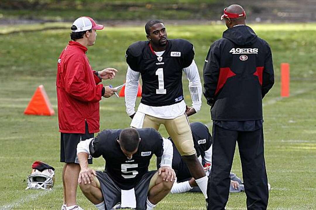 Troy Smith replaces Alex Smith as 49ers' QB