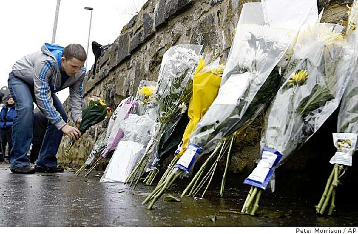 IRA rebels kill 2 British soldiers near Belfast