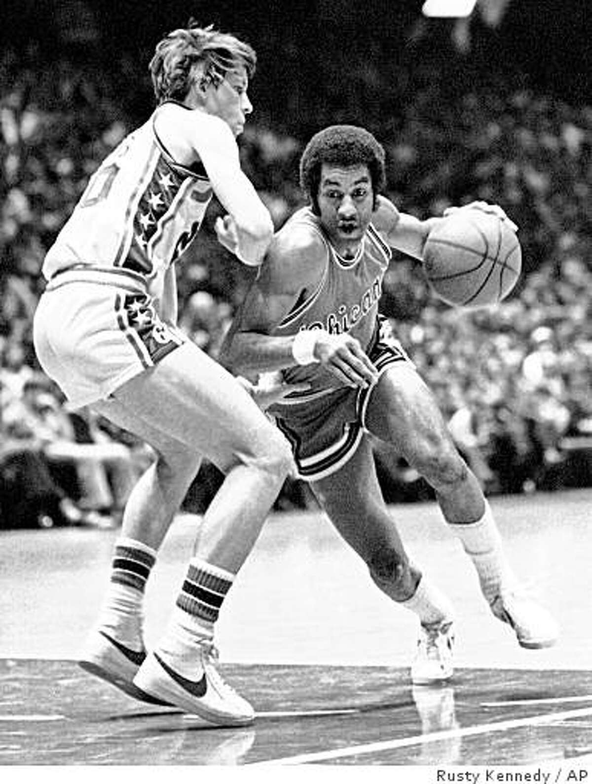 Chicago loses 2 all-timers