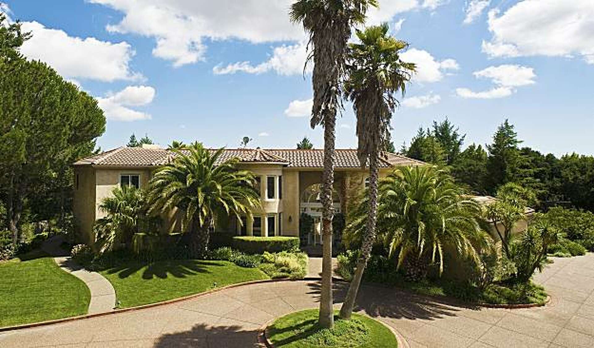 Grateful Dead's Jerry Garcia's house being sold in Nicasio