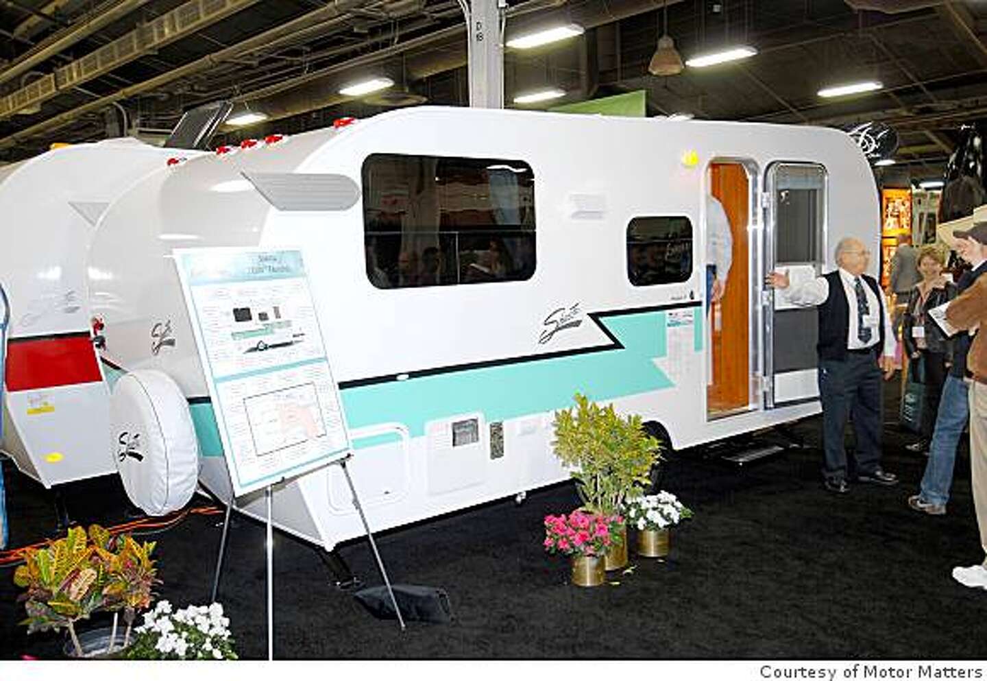 Old is new again: many retro RV models debut at Louisville