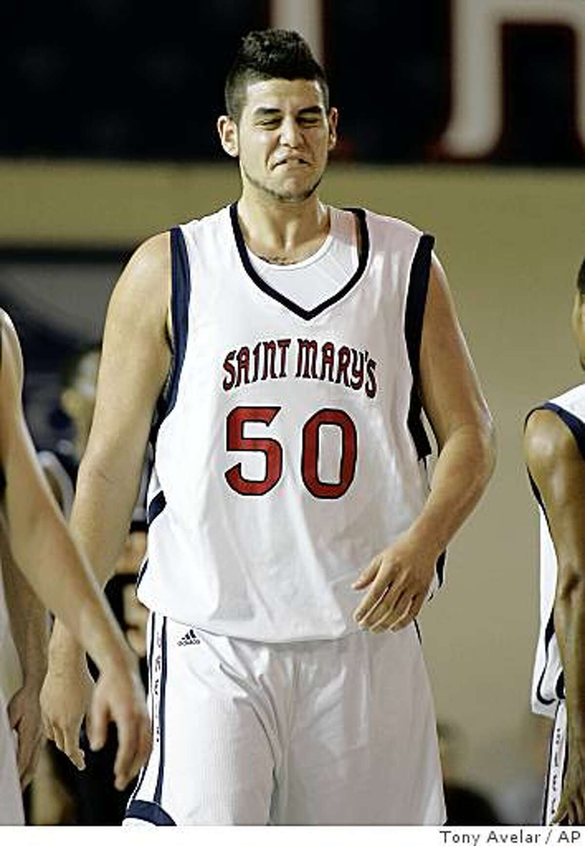 Samhan gets defensive for Gaels