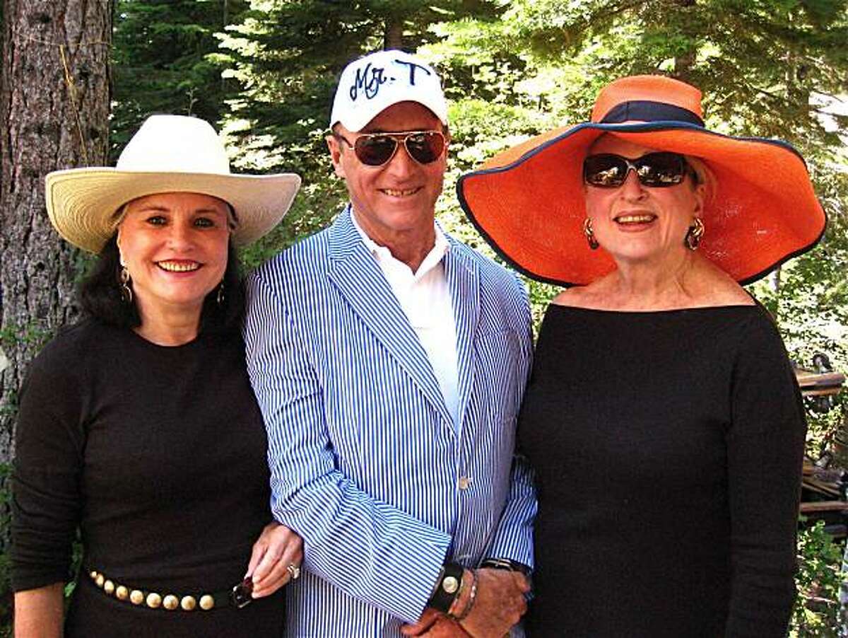 De la Renta style carries Tahoe show