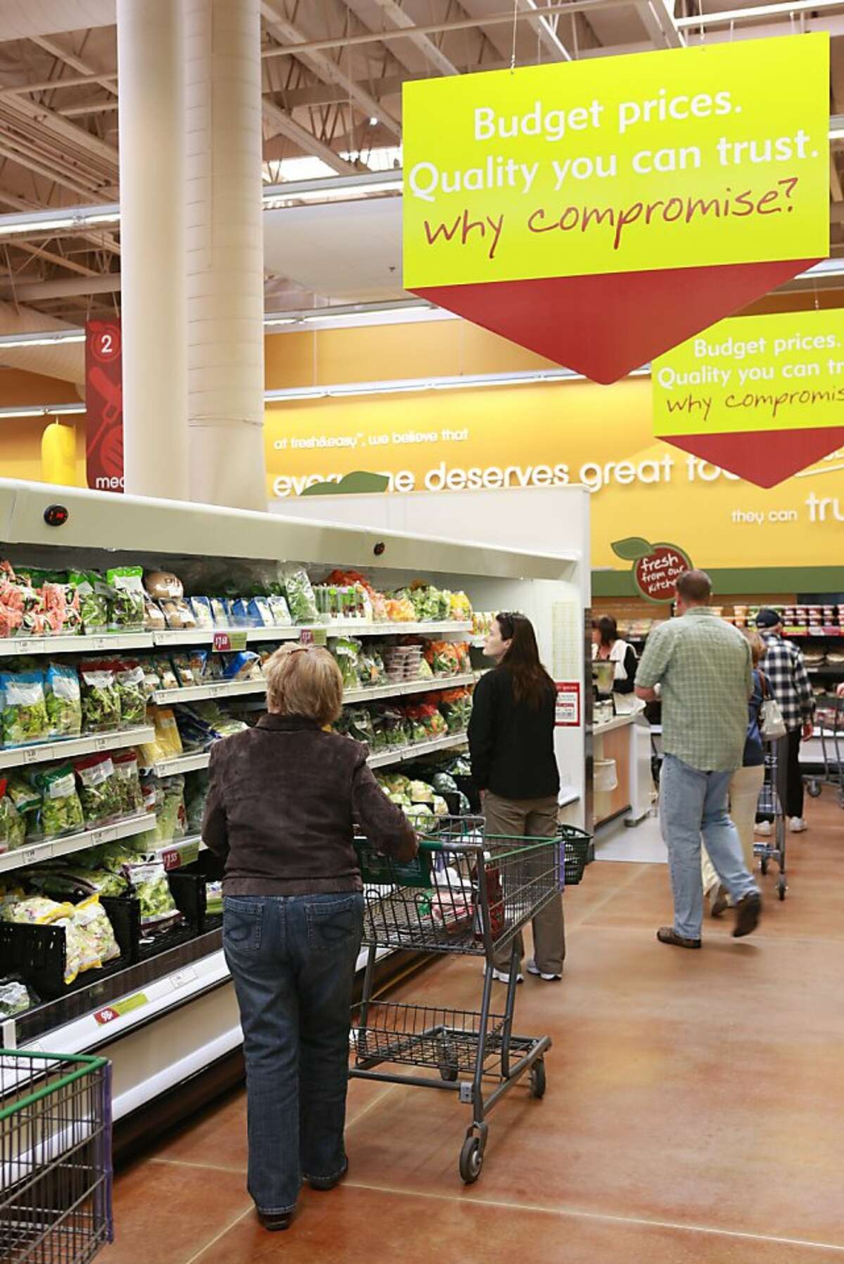 British grocer Fresh & Easy headed to Bay Area