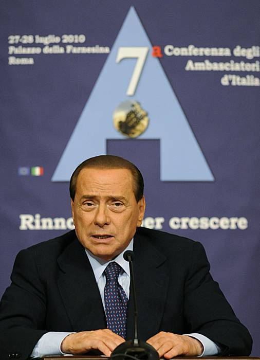 Italy's Berlusconi splits with party co-founder