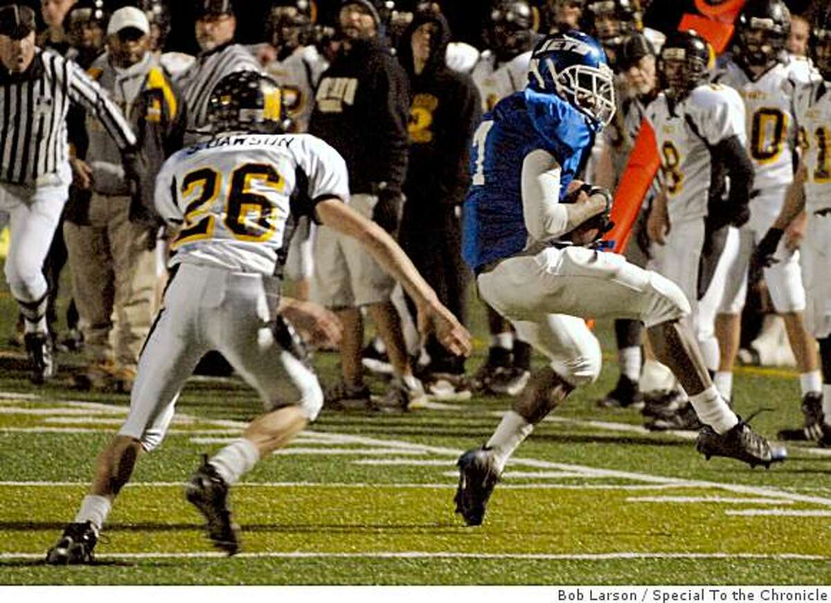 Encinal takes it to Novato