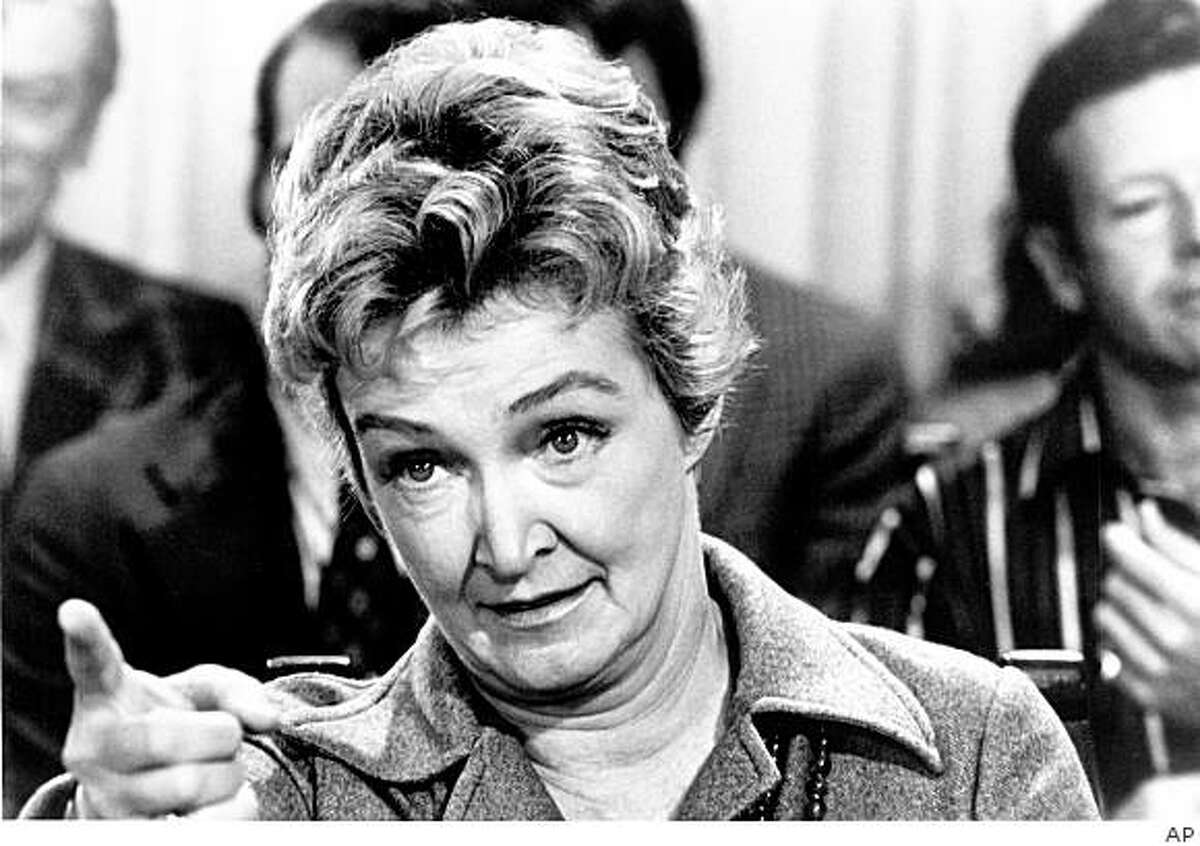 Nina Foch, actress and teacher, dies at 84